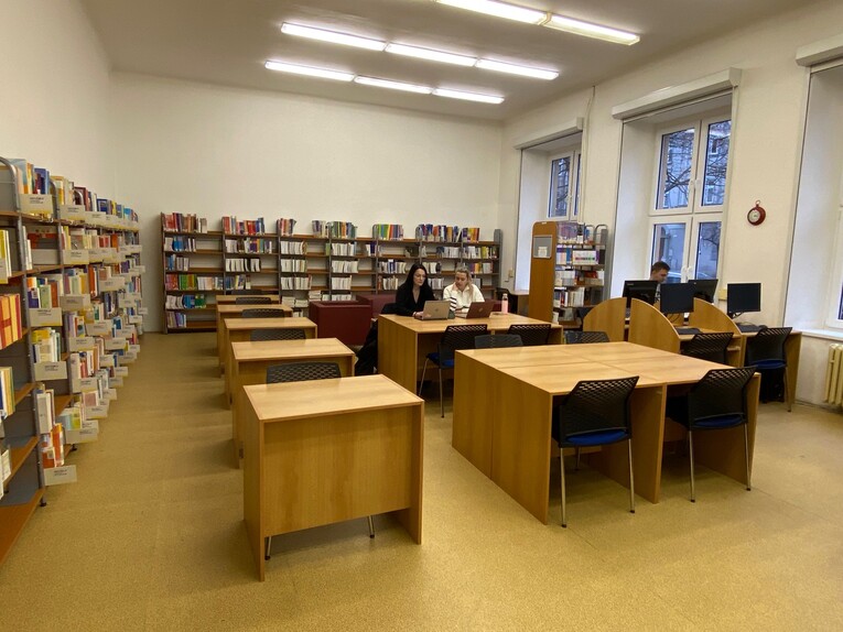 Knihovna zve do nové studovny na Chodském náměstí - INFO - zpravodajský ...